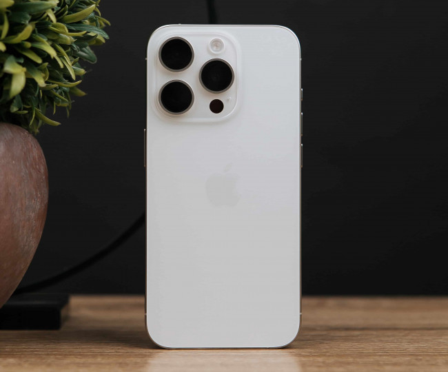 ᐈ б/у iPhone 15 Pro 256GB White Titanium (MTQT3) — купить в Украине от ...